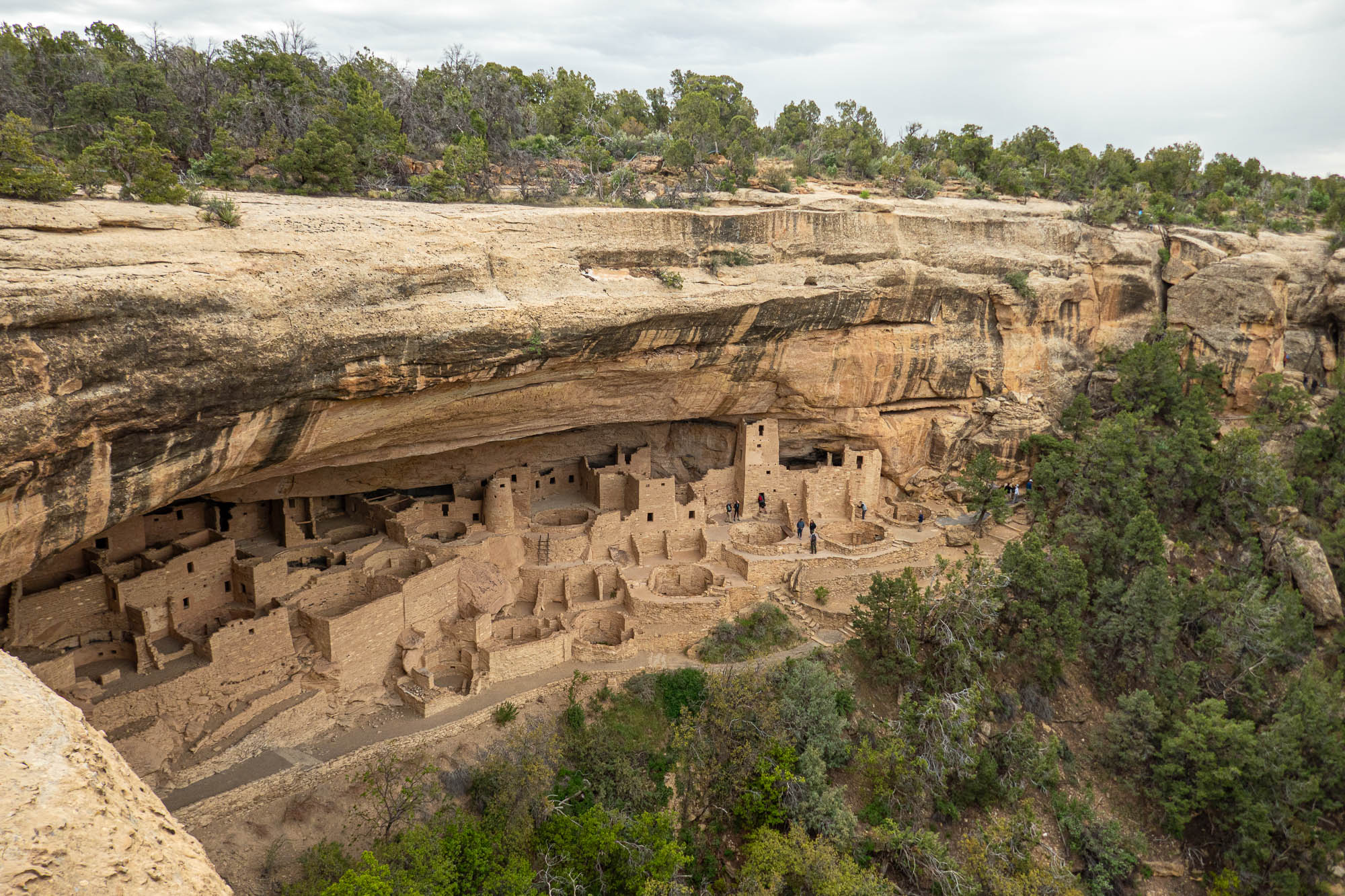 Cliff Palace Tour - Beer Bikes and Campfires .com
